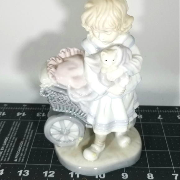 dolpi | Accents | Original Lisi Martin Highly Collectible 51 In Good ...